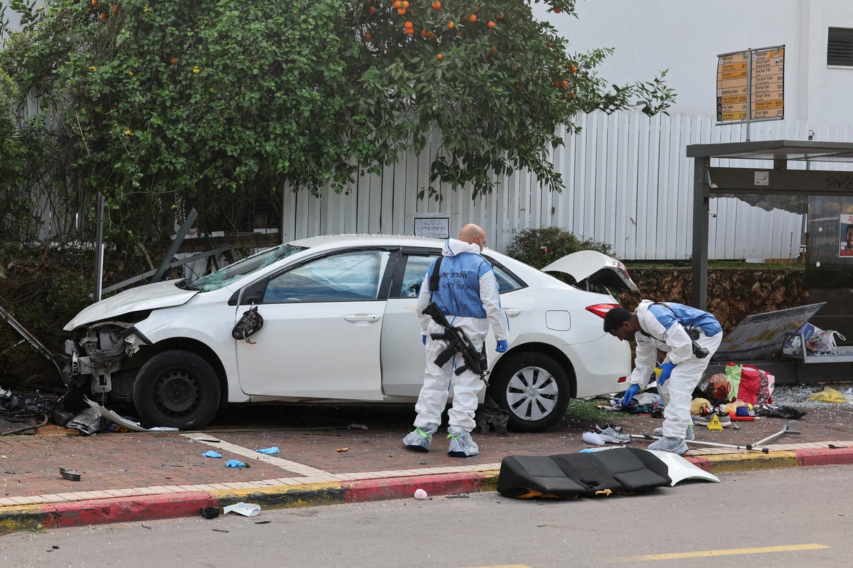 Israel "terrorist ramming attack" in Raanana leaves 1 dead and 2 ...
