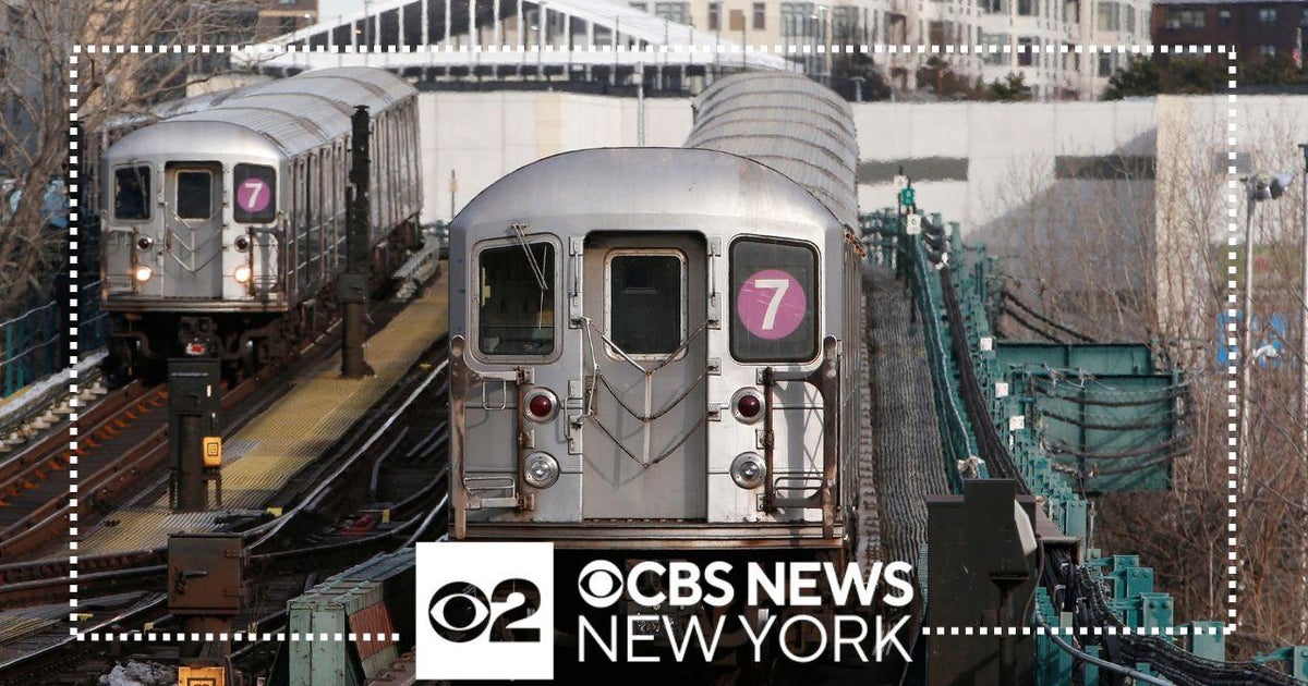 Limited 7 train service this weekend - CBS New York