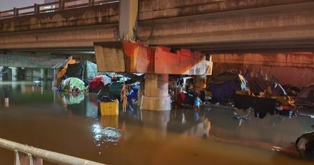 2 rescued from flooding as rivers rise around Pittsburgh - CBS Pittsburgh