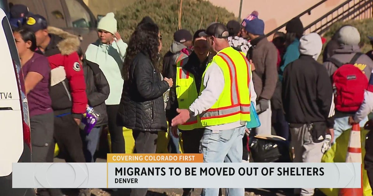 As border crossings slow, Denver prepares to discharge migrant families from shelters - CBS Colorado