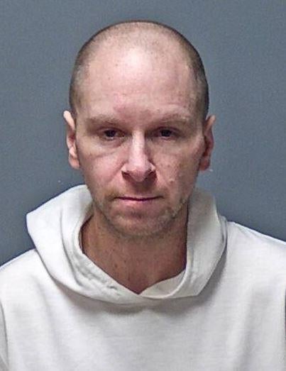 Market Basket workers stop accused wallet thief in struggle at New ...