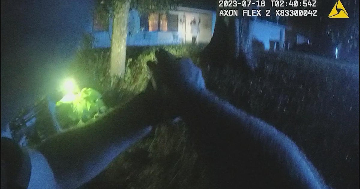 California Teen Under Investigation In Hundreds Of Swatting Incidents Cbs News 7048