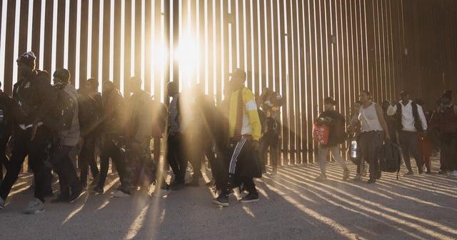 Migrant crossings shifting from Texas to Arizona, California borders ...