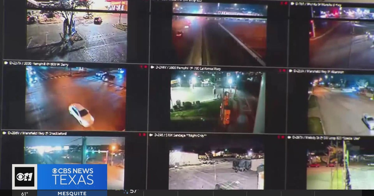 Kidnapped man calls police from the back of a speeding, stolen van ...