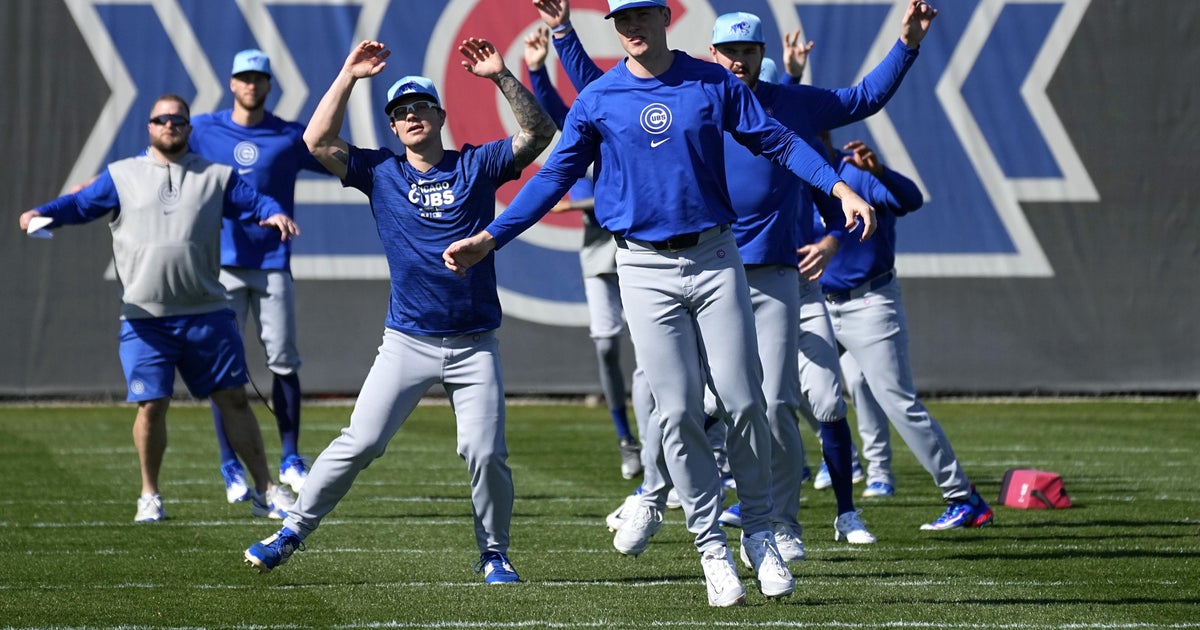 Chicago Cubs, White Sox start Spring Training with many new faces - CBS ...