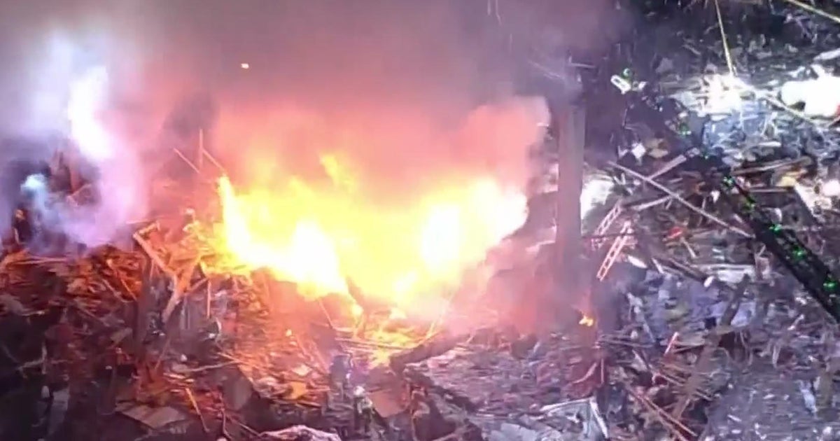 Firefighter killed, nine others hurt in Virginia explosion - CBS Chicago