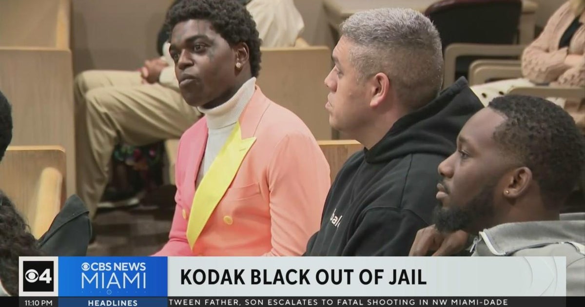 Rapper Kodak Black freed from jail, drug possession charge dismissed ...