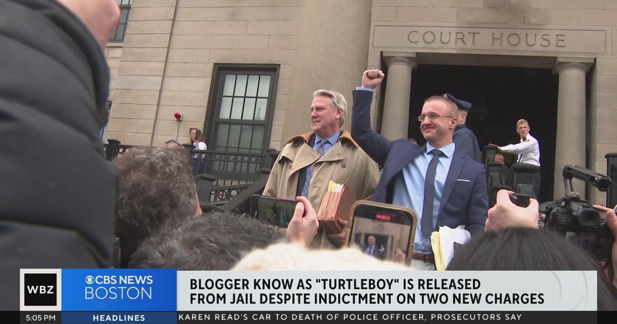 Blogger known as "Turtleboy" released from jail despite indictment on ...