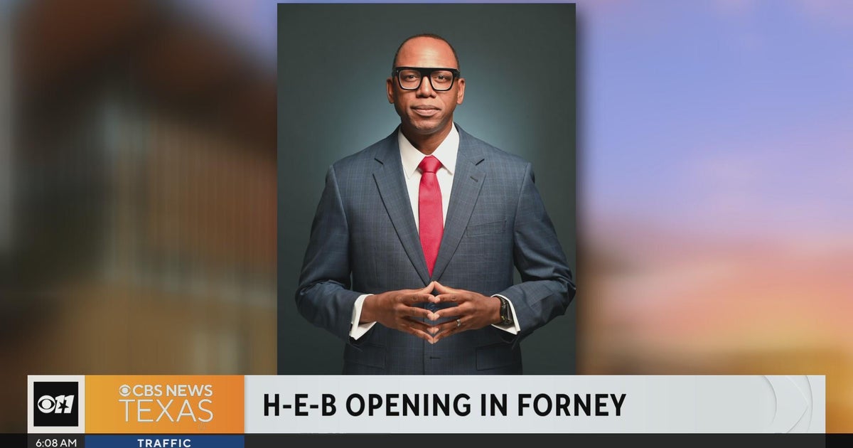 Forney Mayor Jason Roberson talks about H-E-B opening - CBS Texas
