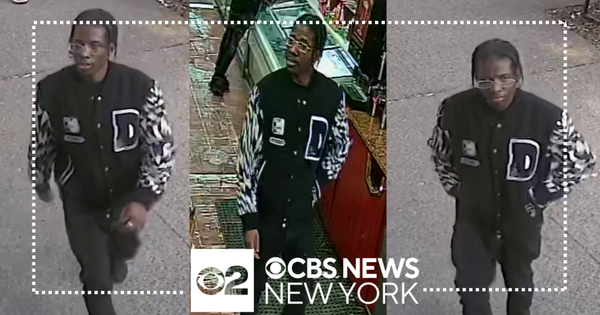 Police release photo of gunman wanted in deadly Brooklyn deli shooting ...