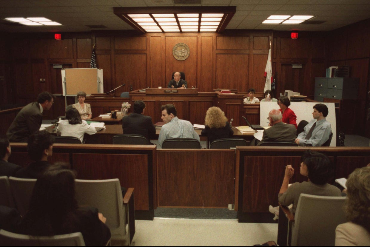 Inside the story of the notorious Menendez brothers case - CBS News