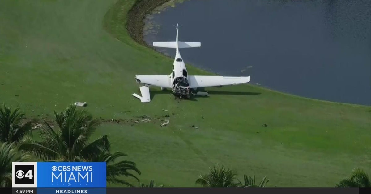 Man Injured After Small Plane Crashes On Florida Keys Golf Course Cbs