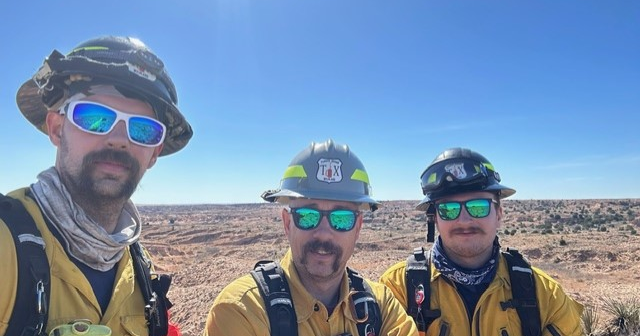 Firefighters reveal harrowing moments of Texas wildfire rescue - CBS Texas