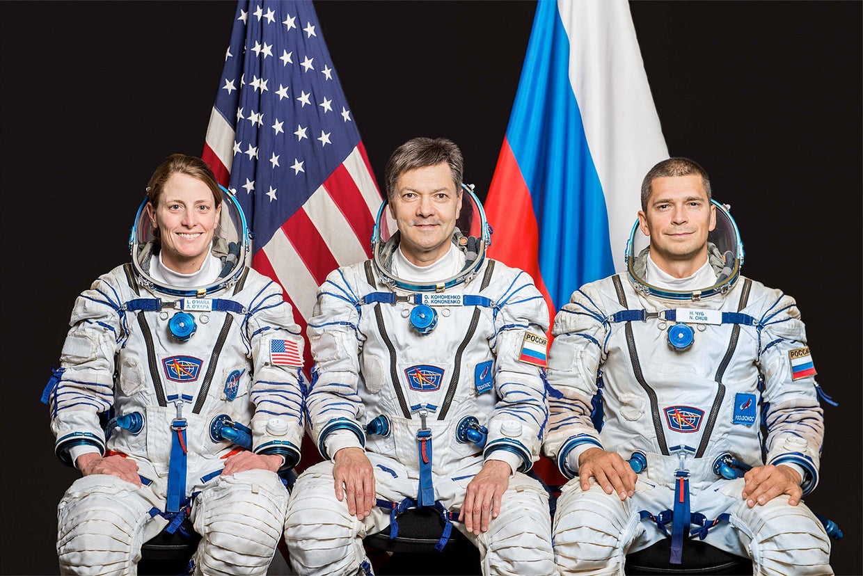 Three NASA astronauts, Russian cosmonaut head for the International ...