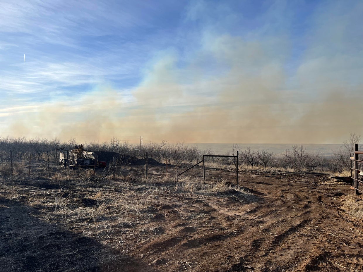 Hot, windy weather brings more problems to the Texas Panhandle - CBS Texas