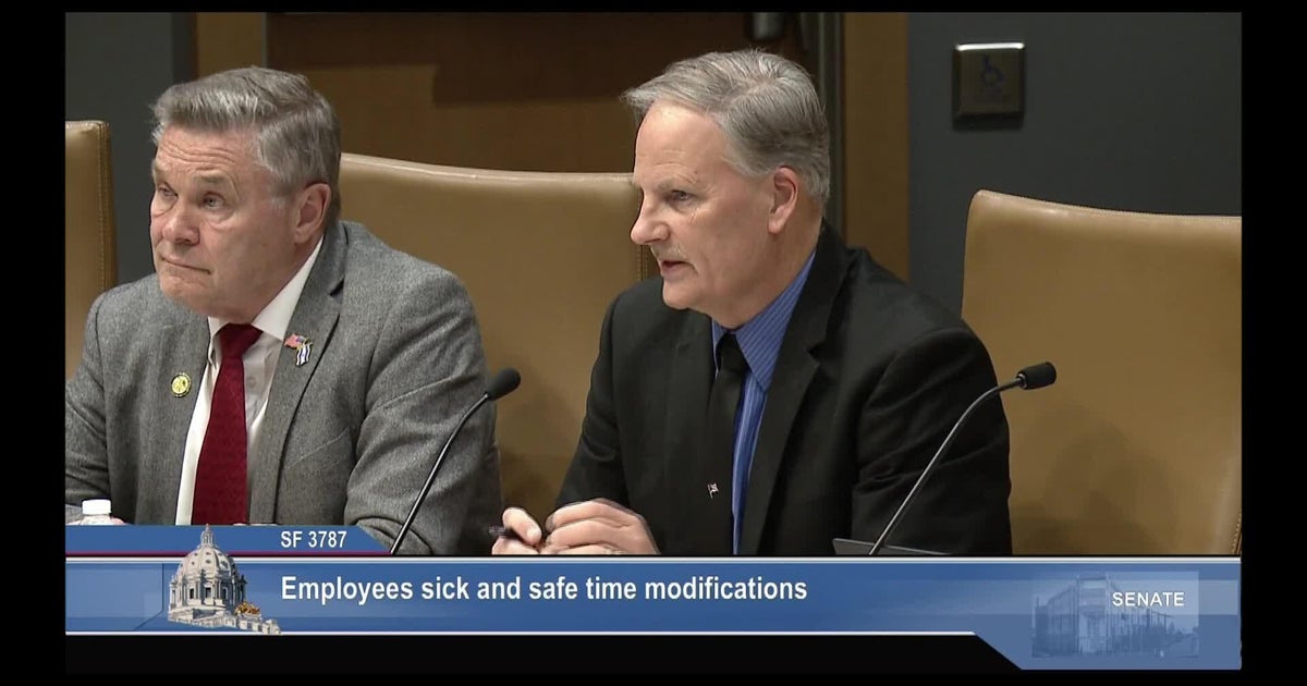 Minnesota senator accidentally calls female Delta pilot a "stewardess ...