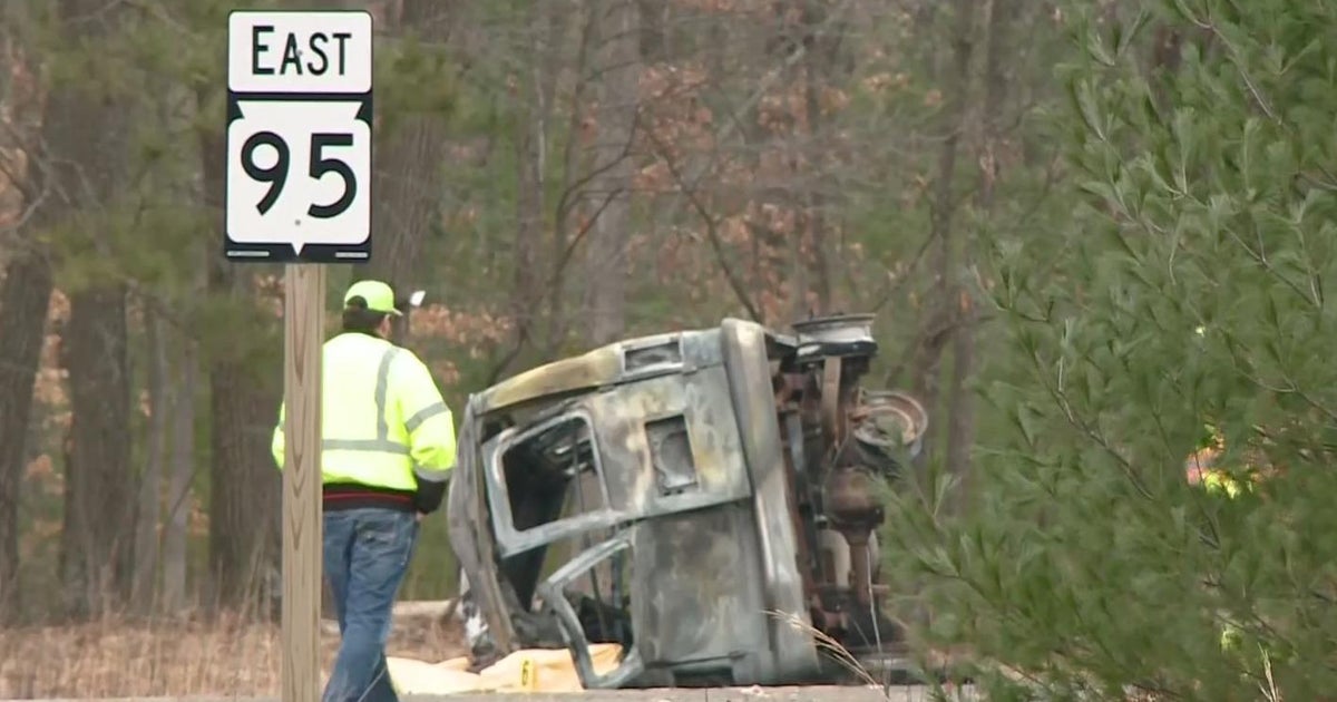 9 killed after a deadly semi crash in west-central Wisconsin - CBS ...
