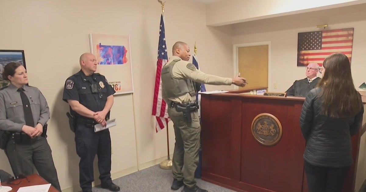 Students get first-hand look at how court works - CBS Pittsburgh