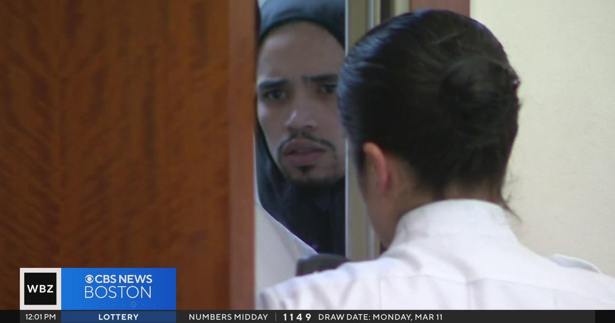 Worcester murder suspect pleads not guilty in shooting deaths of mother ...