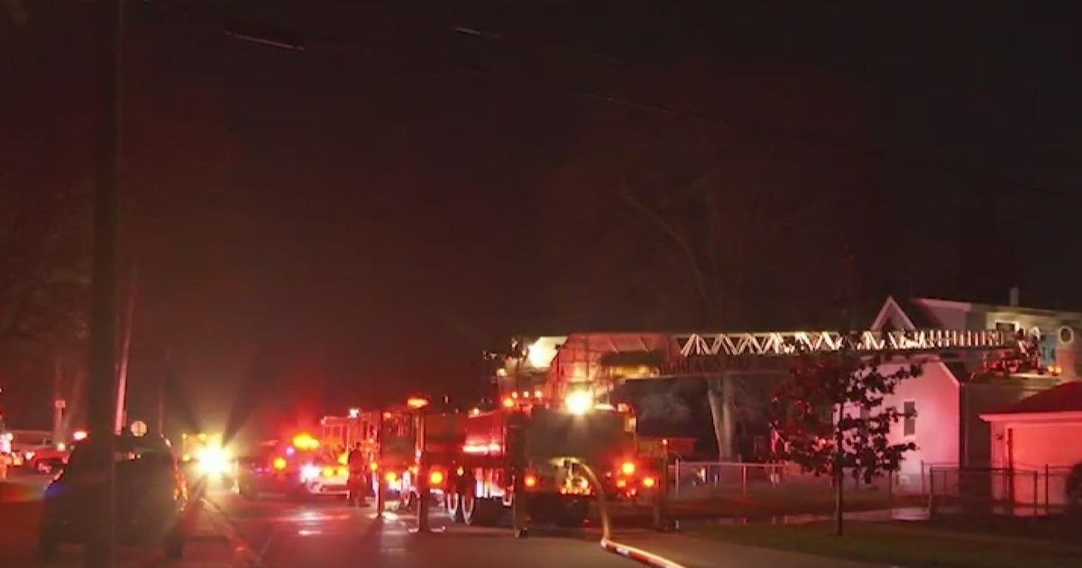 Man found dead inside burning home in Indiana - CBS Chicago