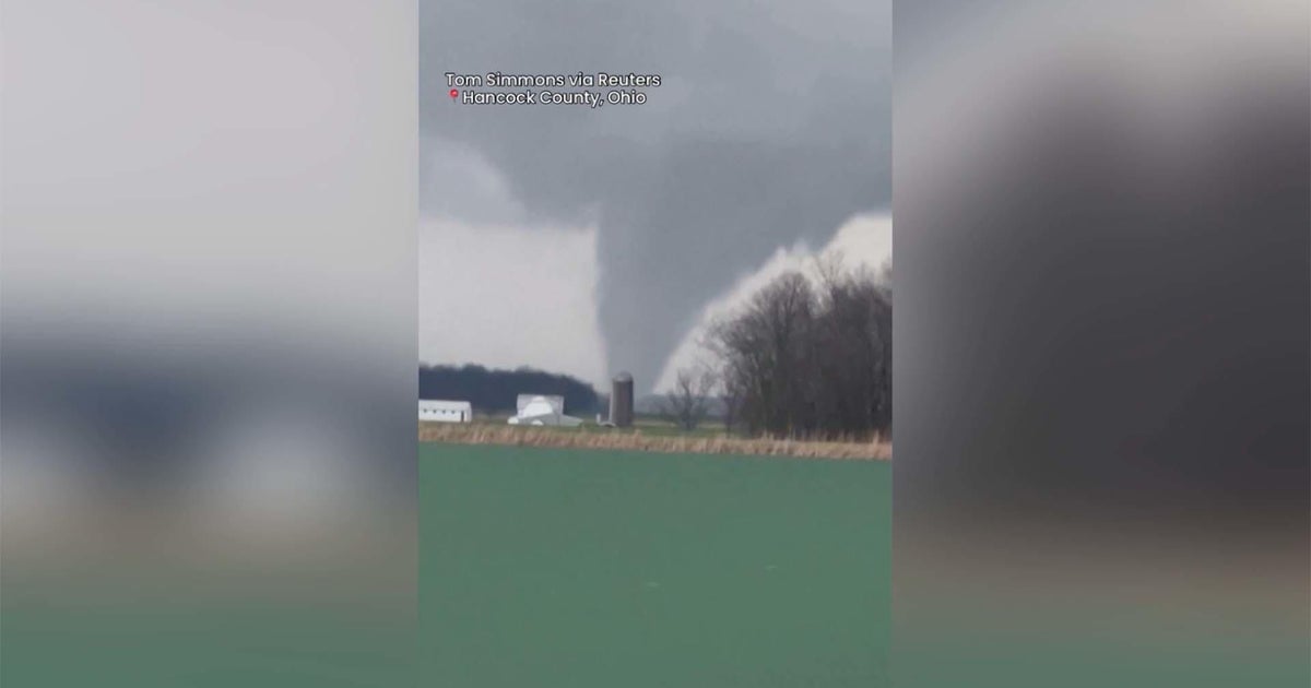 Massive funnel cloud spotted in Ohio ahead of night of violent weather ...