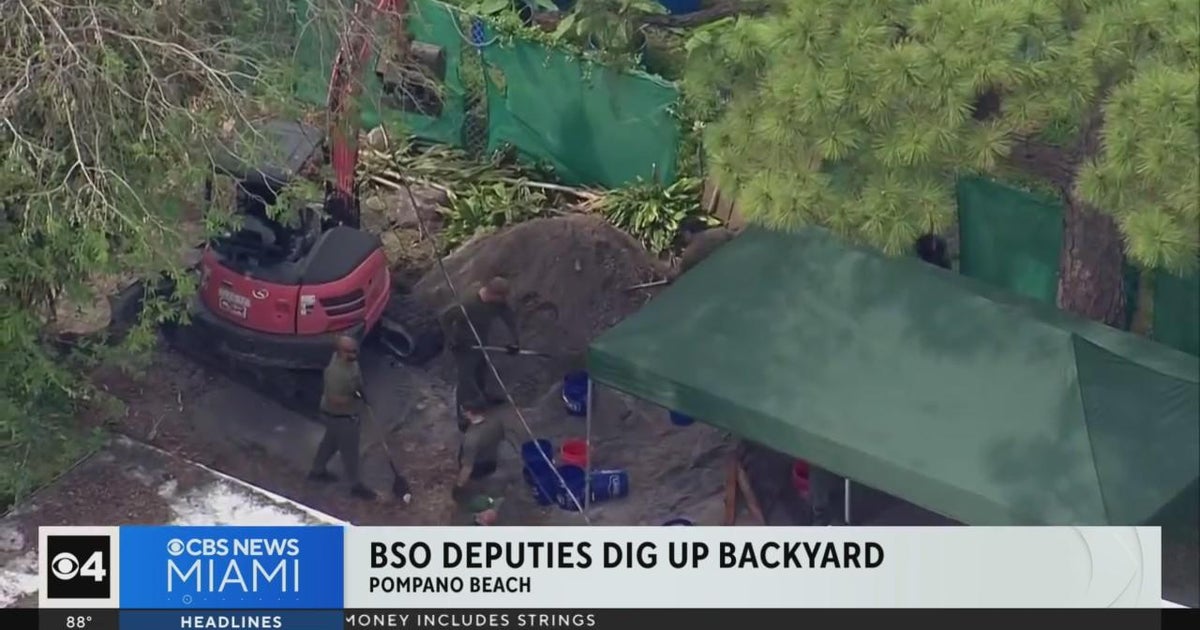 BSO deputies dig up Pompano Beach backyard - CBS Miami