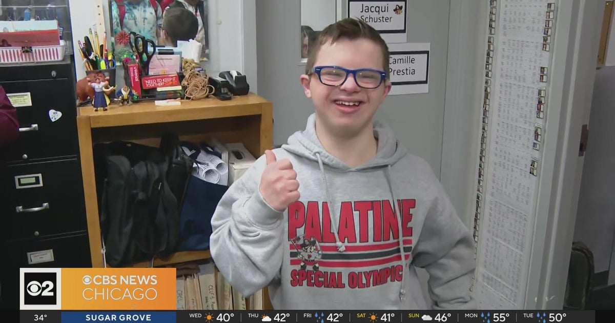 School Spotlight: Palatine High School Best Buddies - CBS Chicago