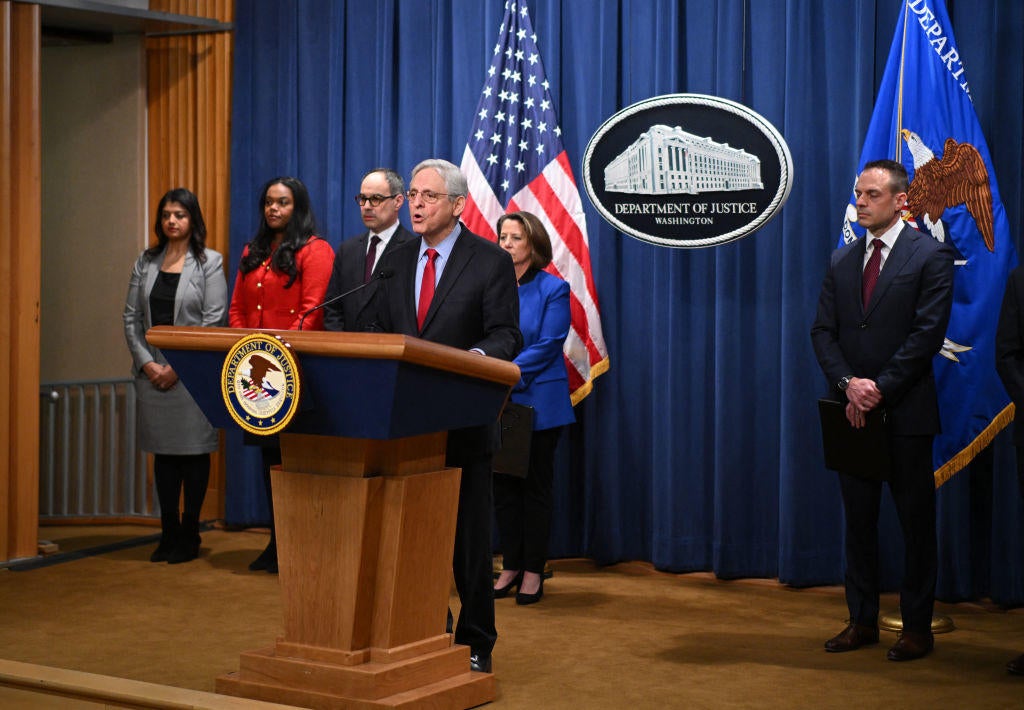 U.S. hits Apple with landmark antitrust suit, accusing tech giant of ...