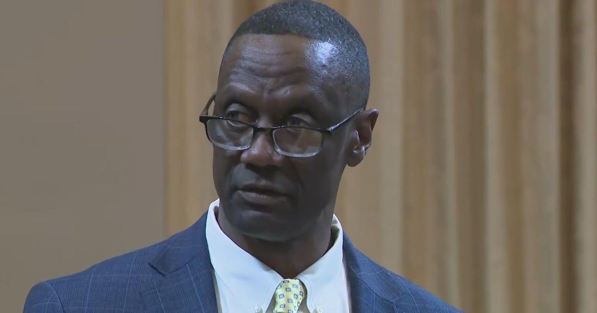 Floyd Mitchell introduced as new police chief in Oakland - CBS San ...