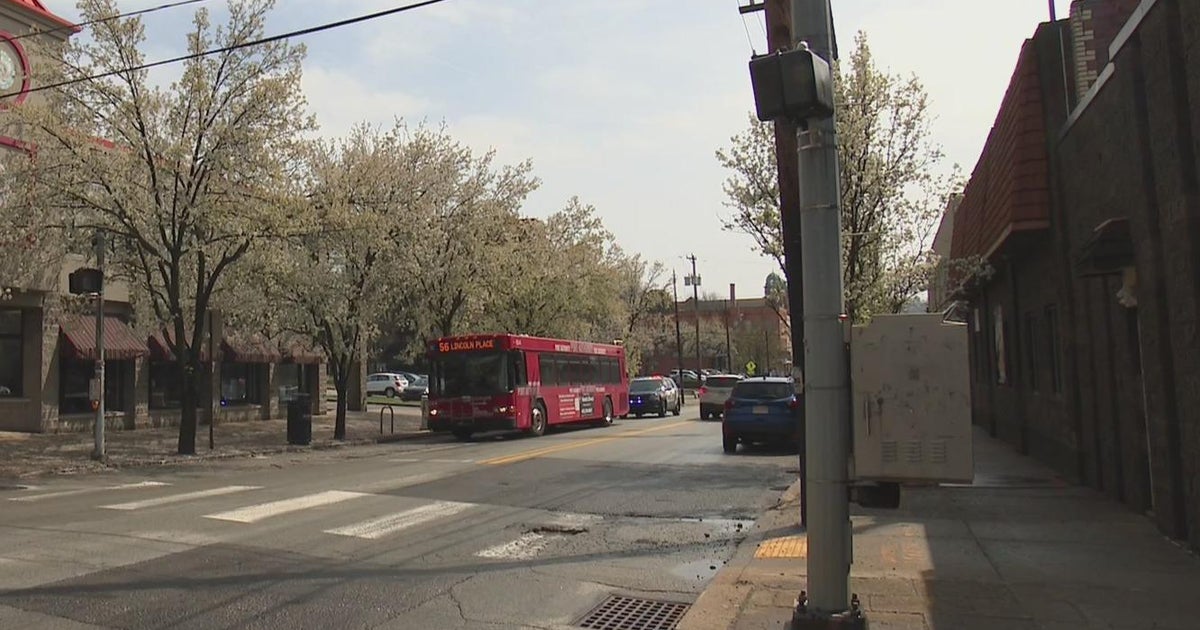 Stabbing on Pittsburgh Regional Transit bus under investigation - CBS ...