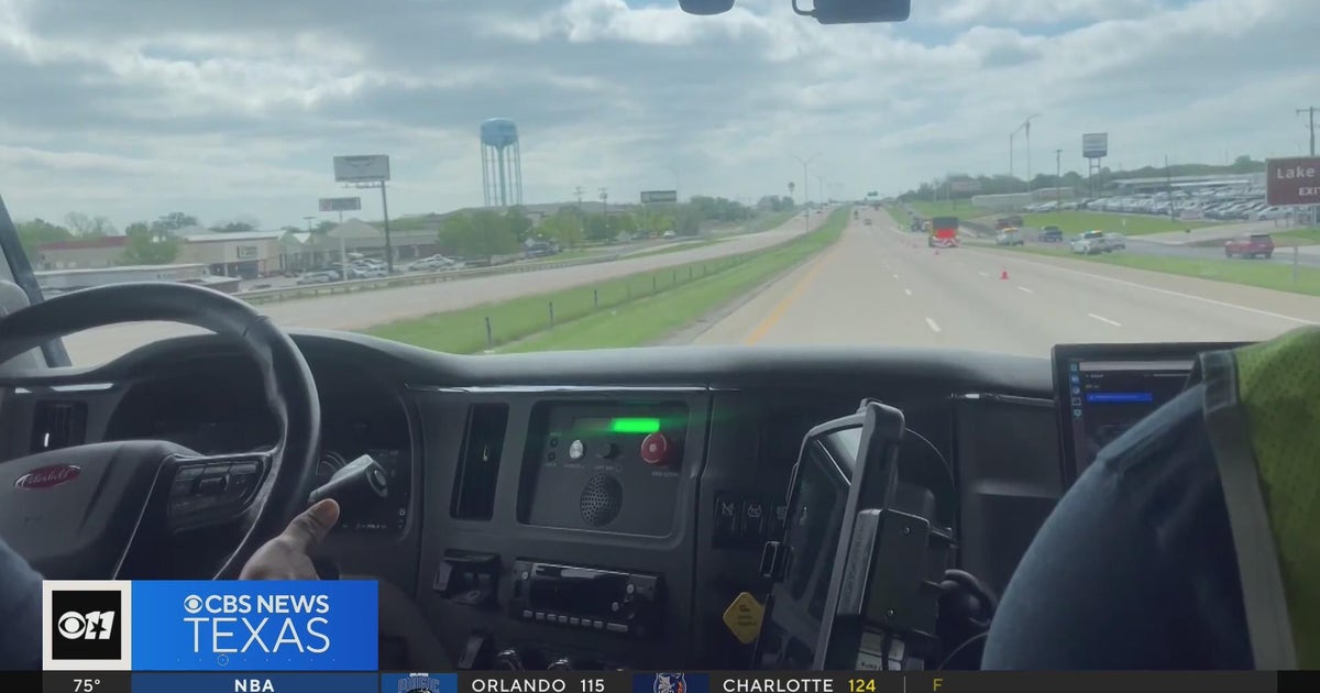 A look inside self-driving 18 wheelers testing on the road in North ...