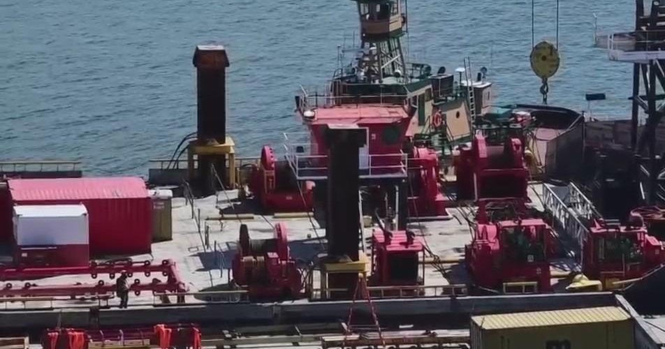 Crews move closer to clearing Key Bridge collapse site, and more top ...