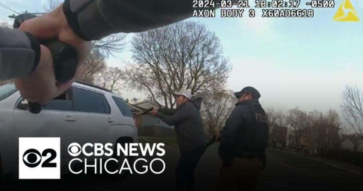 Head of Chicago Police union says Dexter Reed fired 11 times at ...