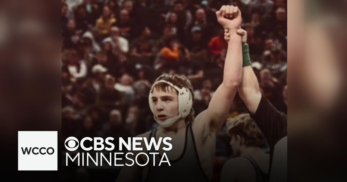 Minnesota man may have set a new world-record in muscle up's - CBS ...