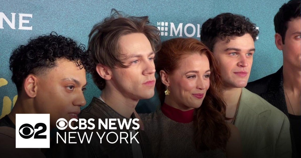 "The Outsiders" cast on inventive take on classic tale of teen angst ...