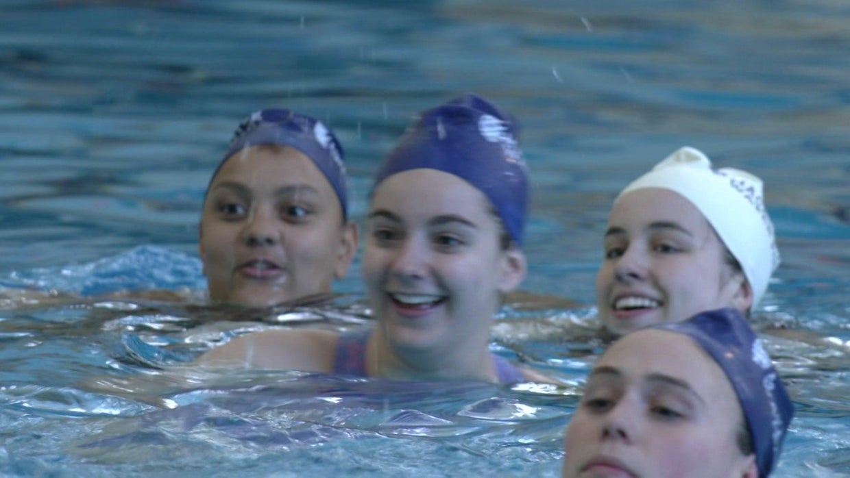 Macalester College's Minnesotan-less water polo team treads towards national championship - CBS ...