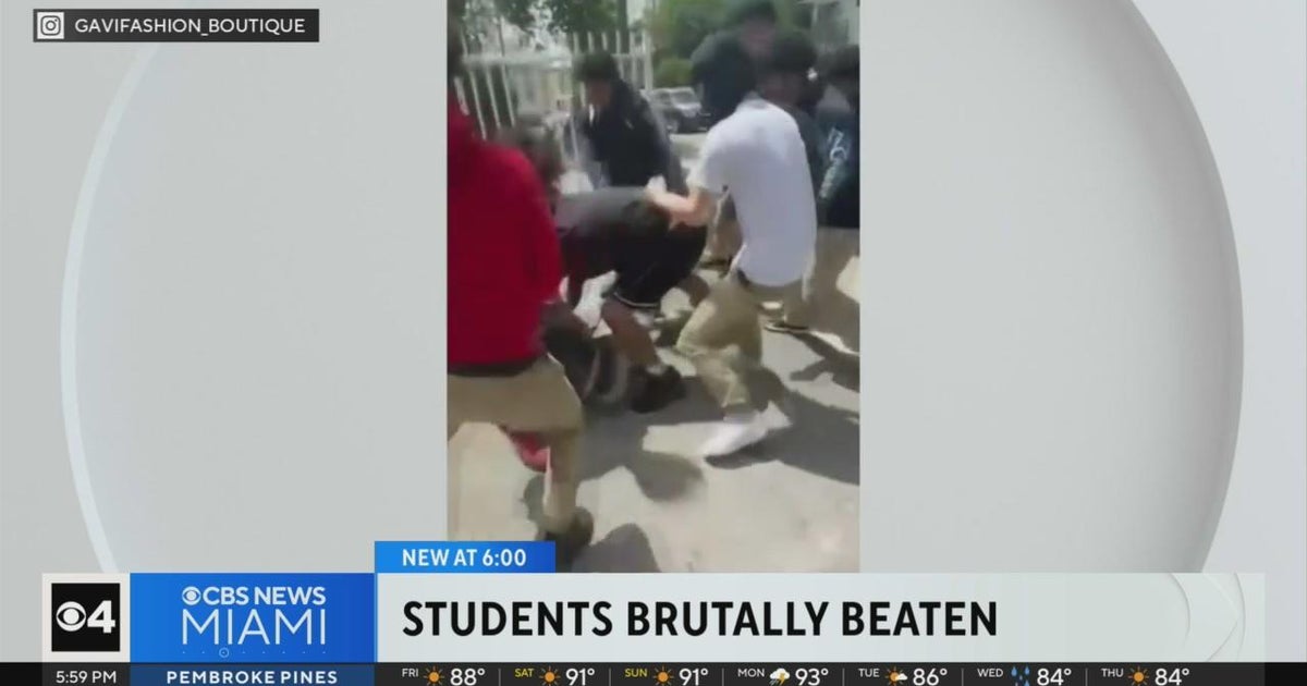2 teens brutally attacked near SLAM! Miami charter school - CBS Miami