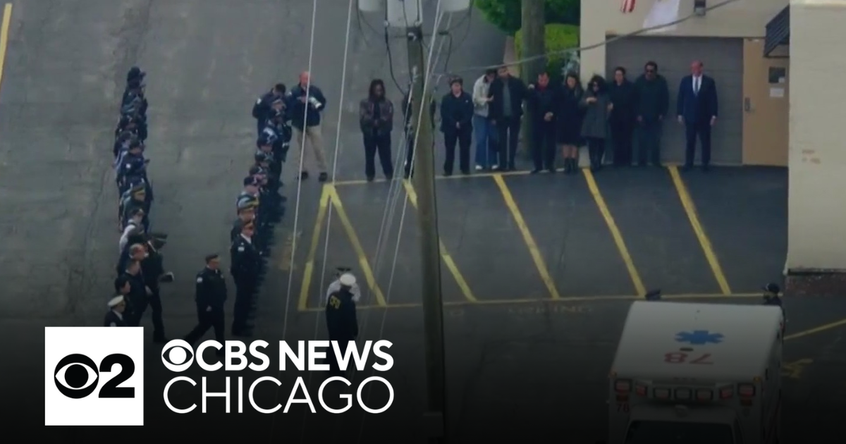 Chicago Police Dept. holds ceremonial goodbye to slain Officer Luis ...