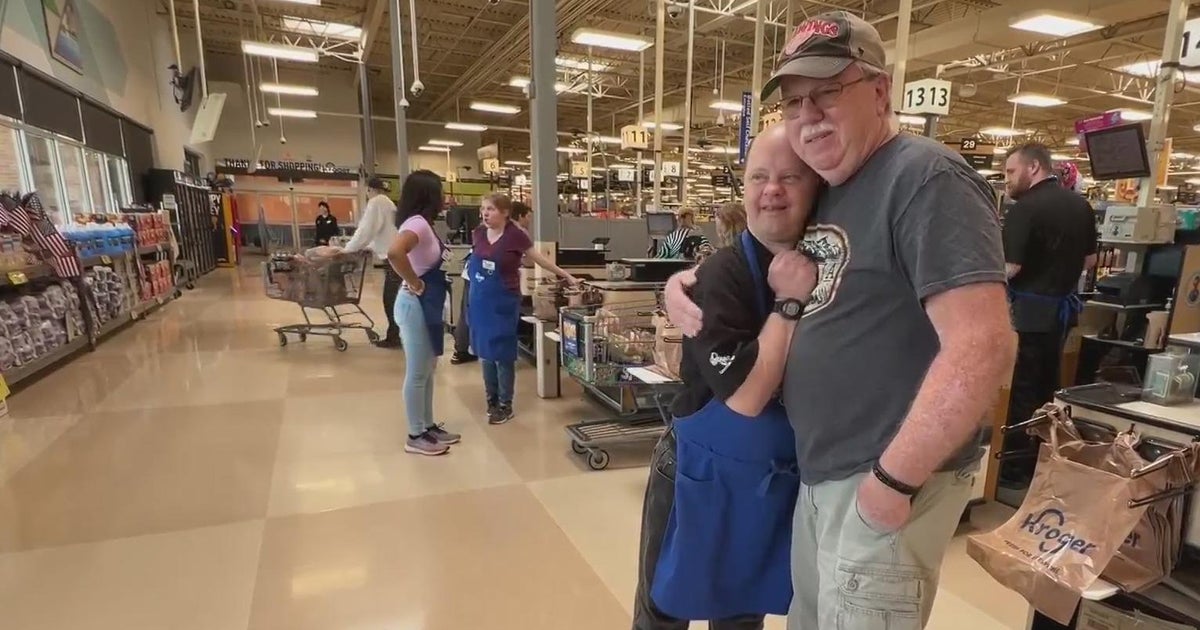 Metro Detroit Kroger employee recognized for brightening everybody's ...