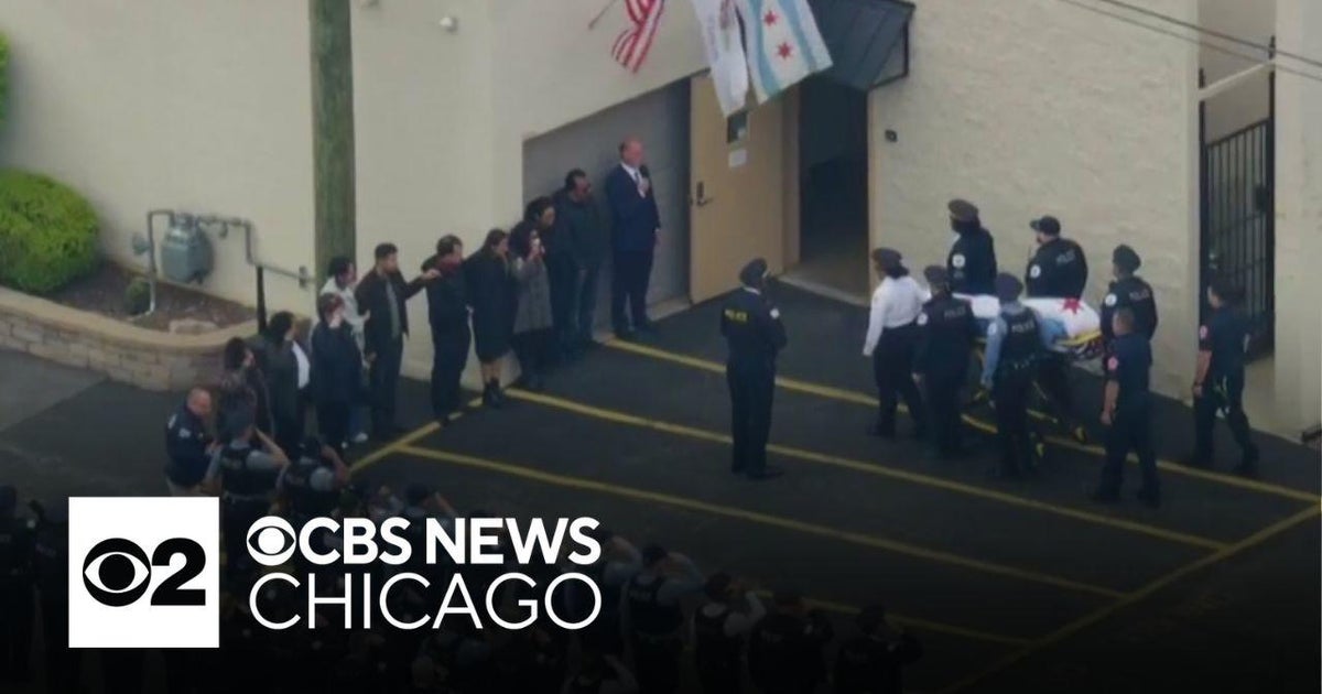 Chicago Police Officer Luis Huesca's remains escorted to funeral home ...