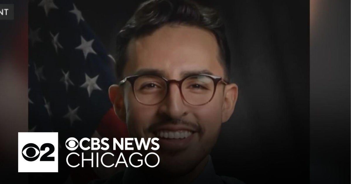 $100K reward offered in search for suspect in murder of Chicago Police officer - CBS Chicago