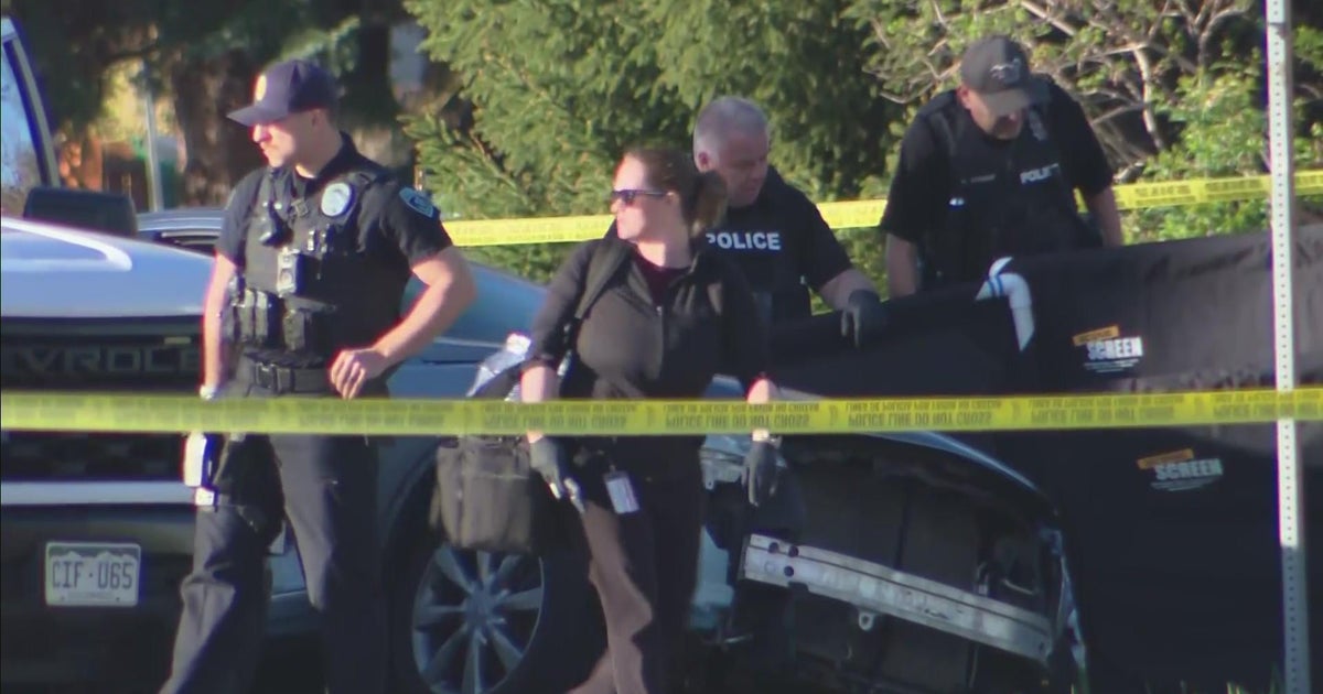 2 dead in shooting with Thornton police officers after pursuit - CBS ...