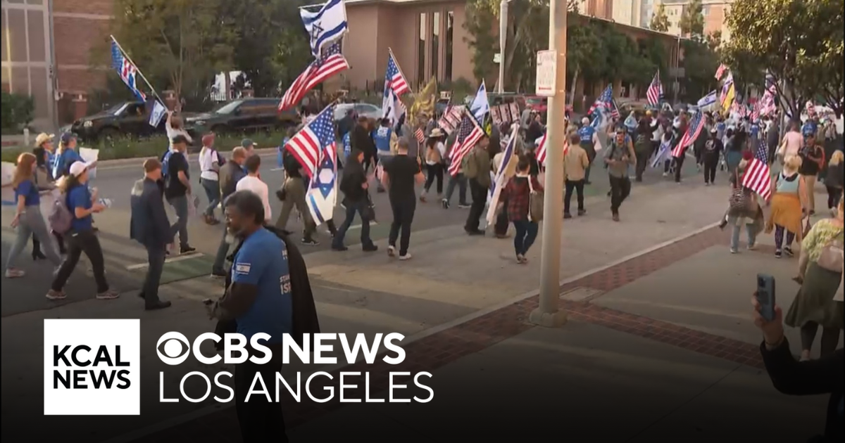 Pro-Israeli protesters demonstrate outside USC campus - CBS Los Angeles