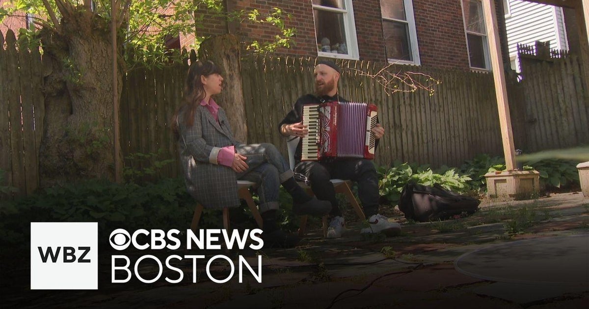 Israeli artists form Jewish Arab hip-hop group to encourage ...