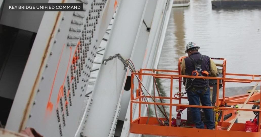 Key Bridge Unified Command delay explosive demolition of Key Bridge on ...
