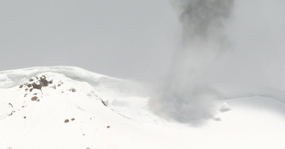 Helicopter drops "turkey bombs" for avalanche mitigation on ...