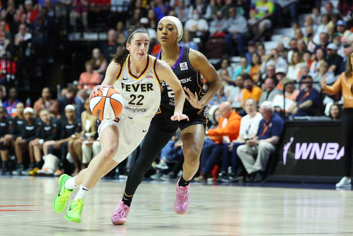 Caitlin Clark just made her WNBA debut. Here's how she and her team did ...