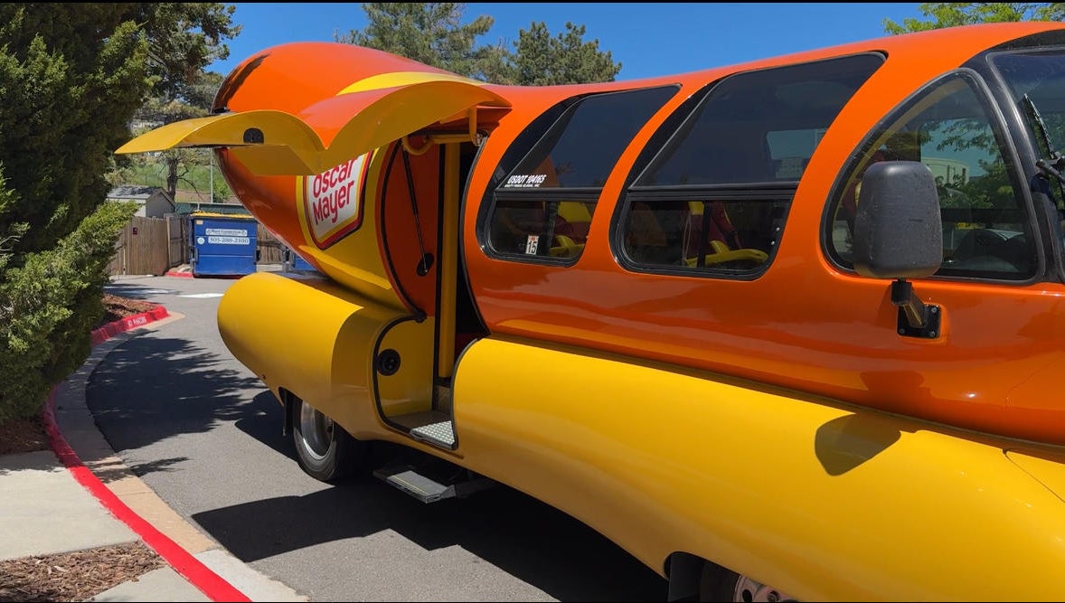 Iconic Oscar Mayer Wienermobile arrives in Denver - CBS Colorado