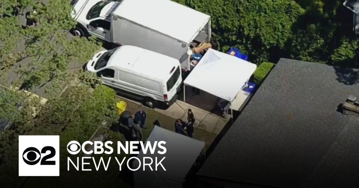 Investigators return to Rex Heuermann's home - CBS New York