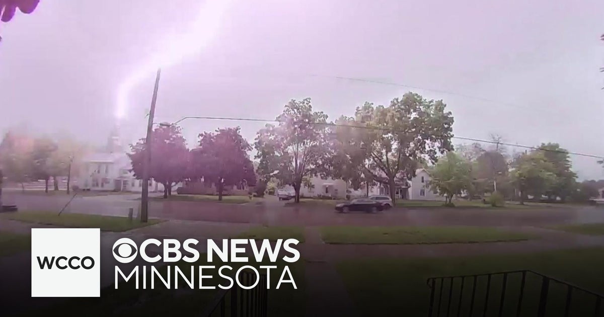 Lightning strike at southern Minnesota church caught on camera - CBS ...